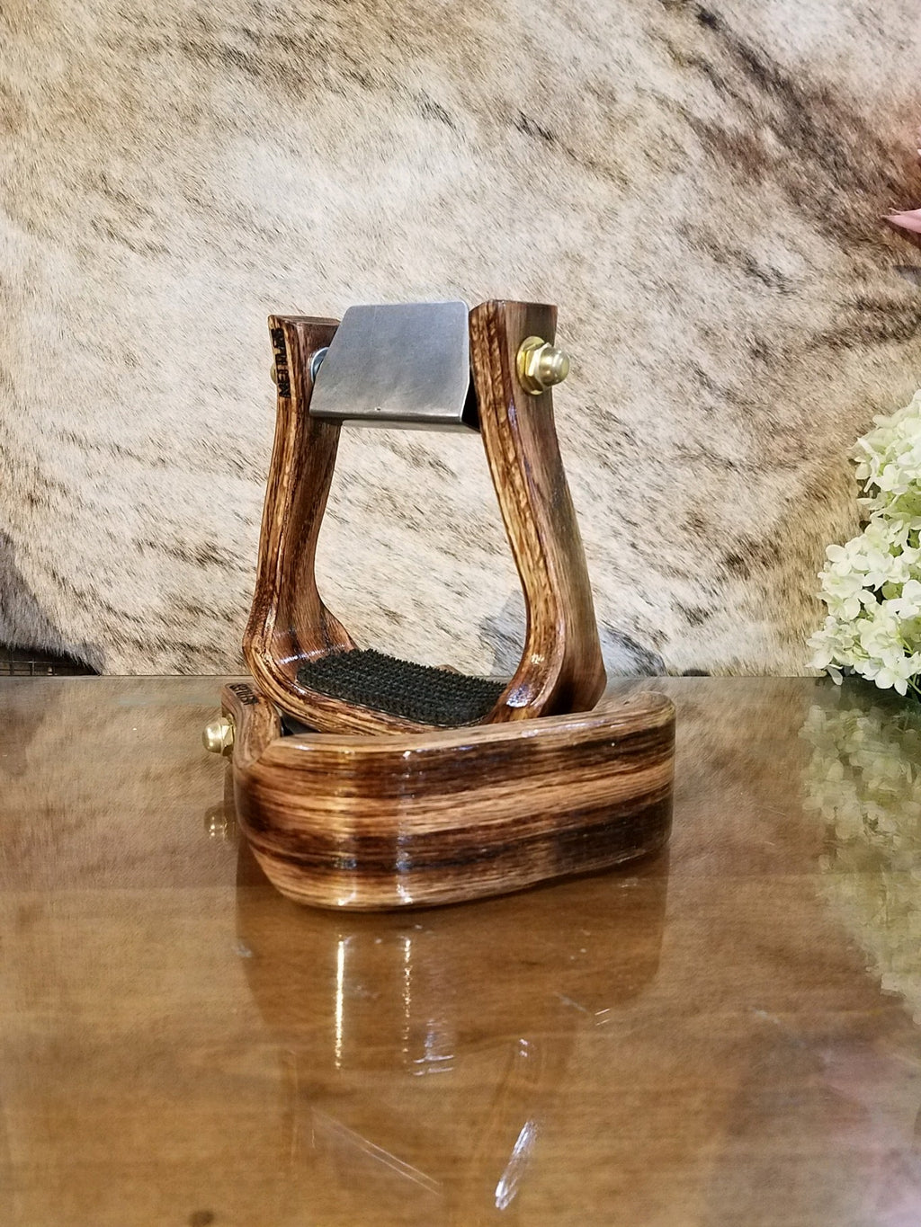 Nettles Rustic Barrel Racer with Leveler Option – Barrel Racing Superstore